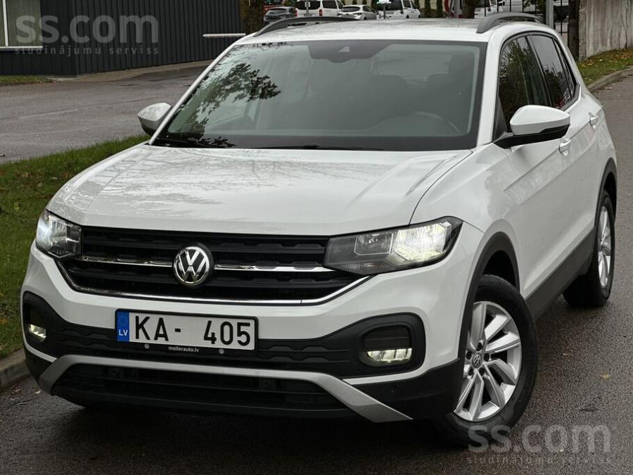 Balts Volkswagen T-Cross 2020 Rīga, ar dzinēja tilpumu 1.00 L un nobraukumu 69 tūkst. km par 13900 €, foto 1 vietnē AUTOMOTO.COM.LV