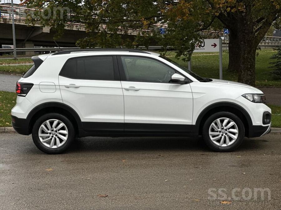 Balts Volkswagen T-Cross 2020 Rīga, ar dzinēja tilpumu 1.00 L un nobraukumu 69 tūkst. km par 13900 €, foto 3 vietnē AUTOMOTO.COM.LV
