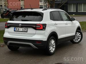 Balts Volkswagen T-Cross 2020 Rīga, ar dzinēja tilpumu 1.00 L un nobraukumu 69 tūkst. km par 13900 €, foto 7 vietnē AUTOMOTO.COM.LV