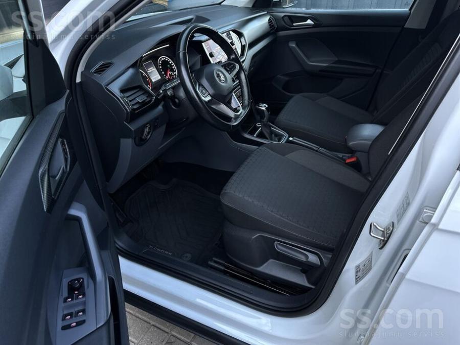 Balts Volkswagen T-Cross 2020 Rīga, ar dzinēja tilpumu 1.00 L un nobraukumu 69 tūkst. km par 13900 €, foto 11 vietnē AUTOMOTO.COM.LV
