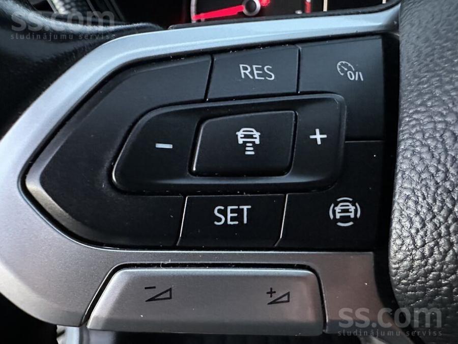 Balts Volkswagen T-Cross 2020 Rīga, ar dzinēja tilpumu 1.00 L un nobraukumu 69 tūkst. km par 13900 €, foto 17 vietnē AUTOMOTO.COM.LV