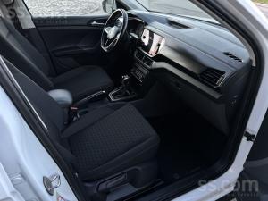 Balts Volkswagen T-Cross 2020 Rīga, ar dzinēja tilpumu 1.00 L un nobraukumu 69 tūkst. km par 13900 €, foto 18 vietnē AUTOMOTO.COM.LV
