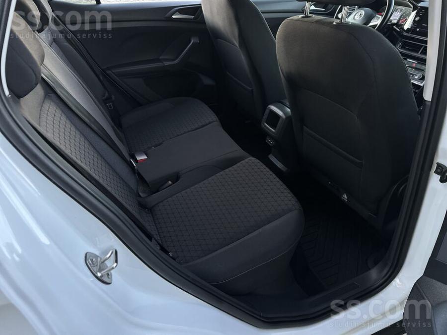 Balts Volkswagen T-Cross 2020 Rīga, ar dzinēja tilpumu 1.00 L un nobraukumu 69 tūkst. km par 13900 €, foto 25 vietnē AUTOMOTO.COM.LV