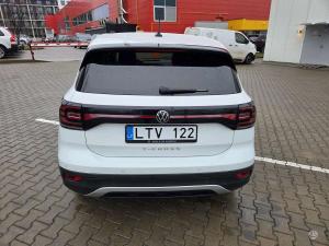 White Volkswagen T-Cross 2021 in Vilnius, with an engine capacity of 1.00 L and mileage of 101 thousand km for 13800 €, photo 11 on AUTOMOTO.COM.LV