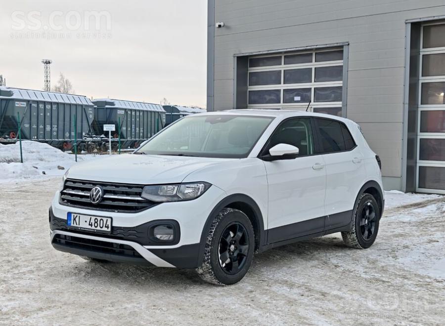 White Volkswagen T-Cross 2021 in Liepaja, with an engine capacity of 1.00 L and mileage of 62 thousand km for 15500 €, photo 1 on AUTOMOTO.COM.LV