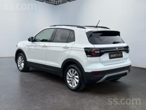 Белый Фольксваген T-Cross 2021 в Рига, объемом двигателя 1.00 л и пробегом 88 тыс. км за 14350 €, фото 4 на AUTOMOTO.COM.LV