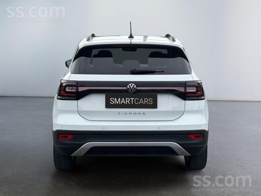 Белый Фольксваген T-Cross 2021 в Рига, объемом двигателя 1.00 л и пробегом 88 тыс. км за 14350 €, фото 5 на AUTOMOTO.COM.LV