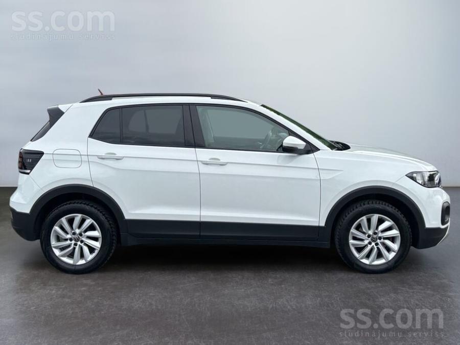 Белый Фольксваген T-Cross 2021 в Рига, объемом двигателя 1.00 л и пробегом 88 тыс. км за 14350 €, фото 7 на AUTOMOTO.COM.LV