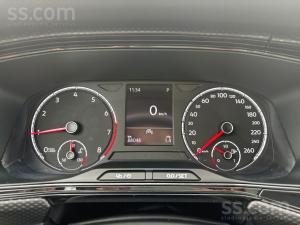 Белый Фольксваген T-Cross 2021 в Рига, объемом двигателя 1.00 л и пробегом 88 тыс. км за 14350 €, фото 20 на AUTOMOTO.COM.LV