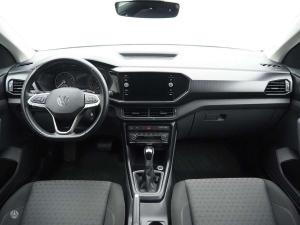 Белый Фольксваген T-Cross 2021 в Вильнюс, объемом двигателя 1.00 л и пробегом 70 тыс. км за 14750 €, фото 17 на AUTOMOTO.COM.LV