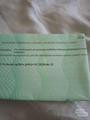 White Volkswagen T-Cross 2021 in Vilnius, with an engine capacity of 1.00 L and mileage of 260 thousand km for 13200 €, photo 8 on AUTOMOTO.COM.LV