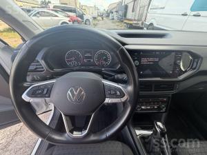 White Volkswagen T-Cross 2021 in Riga, with an engine capacity of 1.00 L and mileage of 163 thousand km for 11990 €, photo 13 on AUTOMOTO.COM.LV