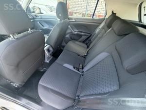 White Volkswagen T-Cross 2021 in Riga, with an engine capacity of 1.00 L and mileage of 163 thousand km for 11990 €, photo 17 on AUTOMOTO.COM.LV