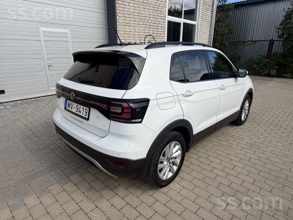 Белый Фольксваген T-Cross 2021 в Рига, объемом двигателя 1.00 л и пробегом 163 тыс. км за 11990 €, фото 5 на AUTOMOTO.COM.LV