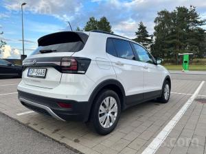 Balts Volkswagen T-Cross 2021 Rīga, ar dzinēja tilpumu 1.00 L un nobraukumu 220 tūkst. km par 9960 €, foto 3 vietnē AUTOMOTO.COM.LV