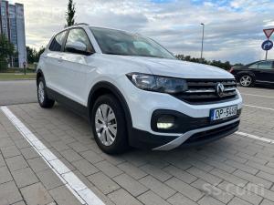 Balts Volkswagen T-Cross 2021 Rīga, ar dzinēja tilpumu 1.00 L un nobraukumu 220 tūkst. km par 9960 €, foto 5 vietnē AUTOMOTO.COM.LV
