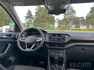 Balts Volkswagen T-Cross 2021 Rīga, ar dzinēja tilpumu 1.00 L un nobraukumu 220 tūkst. km par 9960 €, foto 6 vietnē AUTOMOTO.COM.LV