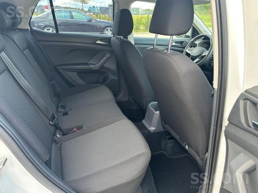 Balts Volkswagen T-Cross 2021 Rīga, ar dzinēja tilpumu 1.00 L un nobraukumu 220 tūkst. km par 9960 €, foto 10 vietnē AUTOMOTO.COM.LV