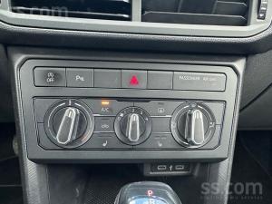 Balts Volkswagen T-Cross 2021 Rīga, ar dzinēja tilpumu 1.00 L un nobraukumu 220 tūkst. km par 9960 €, foto 12 vietnē AUTOMOTO.COM.LV