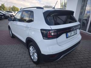 Белый Фольксваген T-Cross 2021 в Шяуляй, объемом двигателя 1.00 л и пробегом 57 тыс. км за 15900 €, фото 5 на AUTOMOTO.COM.LV