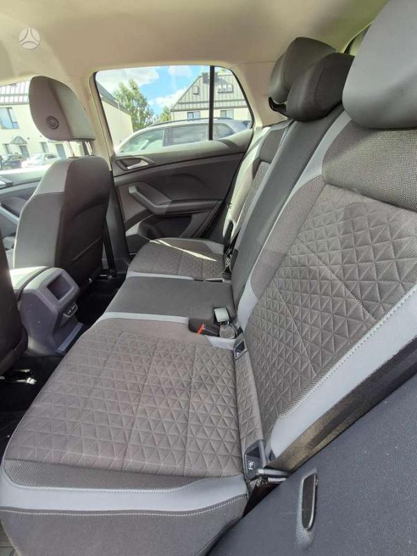 Balts Volkswagen T-Cross 2021 Viļņa, ar dzinēja tilpumu 1.00 L un nobraukumu 98 tūkst. km par 15800 €, foto 7 vietnē AUTOMOTO.COM.LV