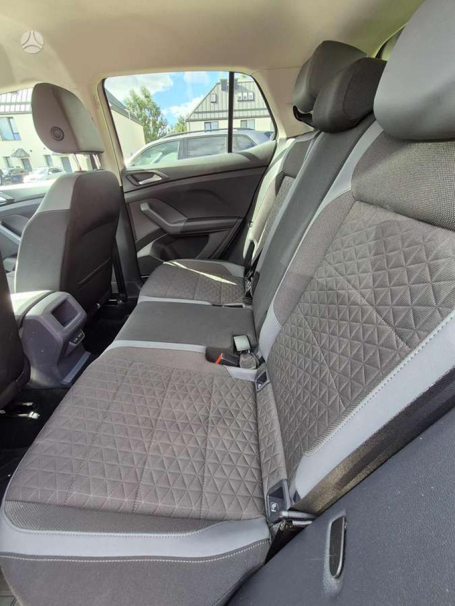 Balts Volkswagen T-Cross 2021 Viļņa, ar dzinēja tilpumu 1.00 L un nobraukumu 98 tūkst. km par 15800 €, foto 7 vietnē AUTOMOTO.COM.LV