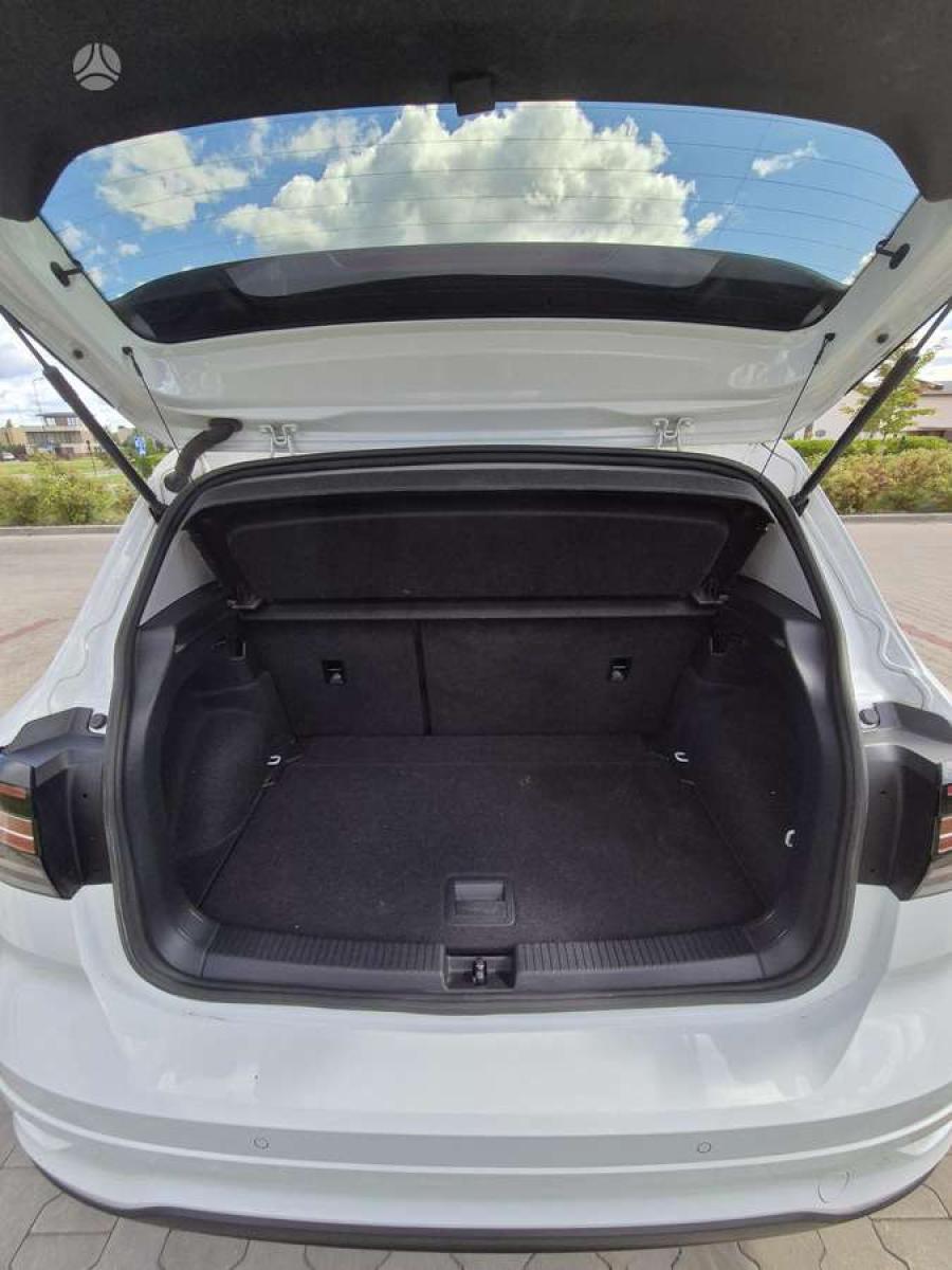 Balts Volkswagen T-Cross 2021 Viļņa, ar dzinēja tilpumu 1.00 L un nobraukumu 98 tūkst. km par 15800 €, foto 10 vietnē AUTOMOTO.COM.LV