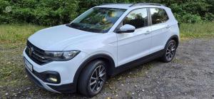 White Volkswagen T-Cross 2021 in Prienai, with an engine capacity of 1.00 L and mileage of 216 thousand km for 12200 €, photo  on AUTOMOTO.COM.LV
