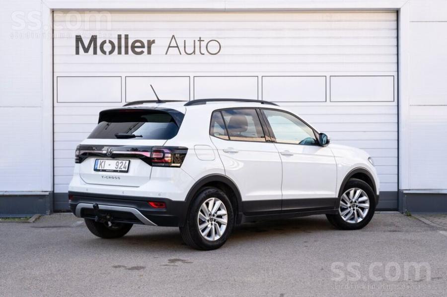 Белый Фольксваген T-Cross 2021 в Рига, объемом двигателя 1.00 л и пробегом 78 тыс. км за 14950 €, фото 4 на AUTOMOTO.COM.LV