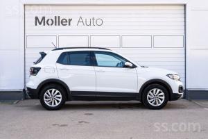 Белый Фольксваген T-Cross 2021 в Рига, объемом двигателя 1.00 л и пробегом 78 тыс. км за 14950 €, фото 6 на AUTOMOTO.COM.LV