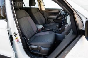 Белый Фольксваген T-Cross 2021 в Рига, объемом двигателя 1.00 л и пробегом 78 тыс. км за 14950 €, фото 8 на AUTOMOTO.COM.LV