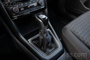 Белый Фольксваген T-Cross 2021 в Рига, объемом двигателя 1.00 л и пробегом 78 тыс. км за 14950 €, фото 15 на AUTOMOTO.COM.LV