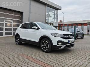 White Volkswagen T-Cross 2021 in Liepaja, with an engine capacity of 1.00 L and mileage of 70 thousand km for 14000 €, photo 6 on AUTOMOTO.COM.LV