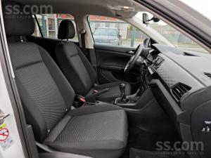White Volkswagen T-Cross 2021 in Liepaja, with an engine capacity of 1.00 L and mileage of 70 thousand km for 14000 €, photo 9 on AUTOMOTO.COM.LV