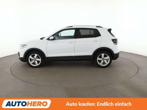 Balts Volkswagen T-Cross 2022 Kauņa, ar dzinēja tilpumu 1.00 L un nobraukumu 29 tūkst. km par 25799 €, foto 3 vietnē AUTOMOTO.COM.LV