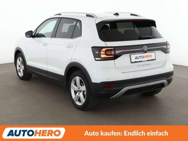 Balts Volkswagen T-Cross 2022 Kauņa, ar dzinēja tilpumu 1.00 L un nobraukumu 29 tūkst. km par 25799 €, foto 4 vietnē AUTOMOTO.COM.LV