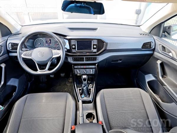 Balts Volkswagen T-Cross 2022 Liepāja, ar dzinēja tilpumu 1.00 L un nobraukumu 48 tūkst. km par 17500 €, foto 7 vietnē AUTOMOTO.COM.LV