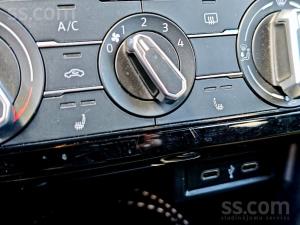 Белый Фольксваген T-Cross 2022 в Лиепая, объемом двигателя 1.00 л и пробегом 48 тыс. км за 17500 €, фото 16 на AUTOMOTO.COM.LV