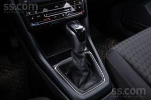 Белый Фольксваген T-Cross 2022 в Рига, объемом двигателя 1.00 л и пробегом 70 тыс. км за 17250 €, фото 14 на AUTOMOTO.COM.LV
