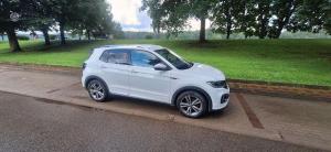 Balts Volkswagen T-Cross 2022 Kauņa, ar dzinēja tilpumu 1.00 L un nobraukumu 105 tūkst. km par 19200 €, foto 3 vietnē AUTOMOTO.COM.LV