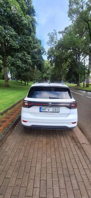 Balts Volkswagen T-Cross 2022 Kauņa, ar dzinēja tilpumu 1.00 L un nobraukumu 105 tūkst. km par 19200 €, foto 4 vietnē AUTOMOTO.COM.LV