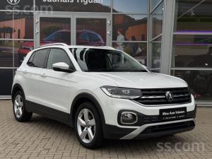 Balts Volkswagen T-Cross 2022 Valmiera, ar dzinēja tilpumu 1.00 L un nobraukumu 142 tūkst. km par 14900 €, foto  vietnē AUTOMOTO.COM.LV