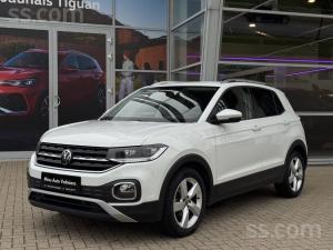 Белый Фольксваген T-Cross 2022 в Валмиера, объемом двигателя 1.00 л и пробегом 142 тыс. км за 14900 €, фото 4 на AUTOMOTO.COM.LV