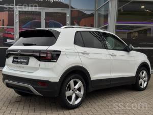 Белый Фольксваген T-Cross 2022 в Валмиера, объемом двигателя 1.00 л и пробегом 142 тыс. км за 14900 €, фото 7 на AUTOMOTO.COM.LV