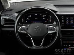 Белый Фольксваген T-Cross 2022 в Валмиера, объемом двигателя 1.00 л и пробегом 142 тыс. км за 14900 €, фото 10 на AUTOMOTO.COM.LV