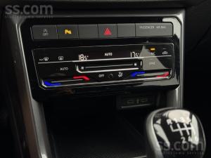 Белый Фольксваген T-Cross 2022 в Валмиера, объемом двигателя 1.00 л и пробегом 142 тыс. км за 14900 €, фото 19 на AUTOMOTO.COM.LV