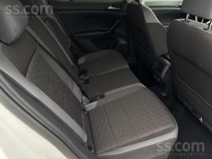 Белый Фольксваген T-Cross 2022 в Валмиера, объемом двигателя 1.00 л и пробегом 142 тыс. км за 14900 €, фото 21 на AUTOMOTO.COM.LV