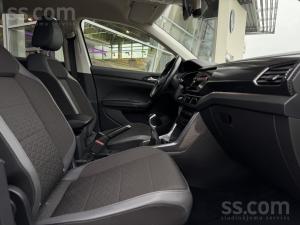 Белый Фольксваген T-Cross 2022 в Валмиера, объемом двигателя 1.00 л и пробегом 142 тыс. км за 14900 €, фото 22 на AUTOMOTO.COM.LV