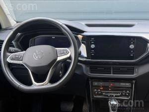 Белый Фольксваген T-Cross 2022 в Рига, объемом двигателя 1.00 л и пробегом 43 тыс. км за 17800 €, фото 6 на AUTOMOTO.COM.LV