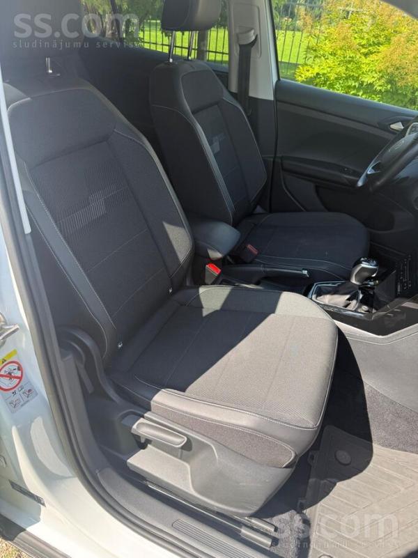White Volkswagen T-Cross 2022 in Riga, with an engine capacity of 1.00 L and mileage of 43 thousand km for 17800 €, photo 9 on AUTOMOTO.COM.LV